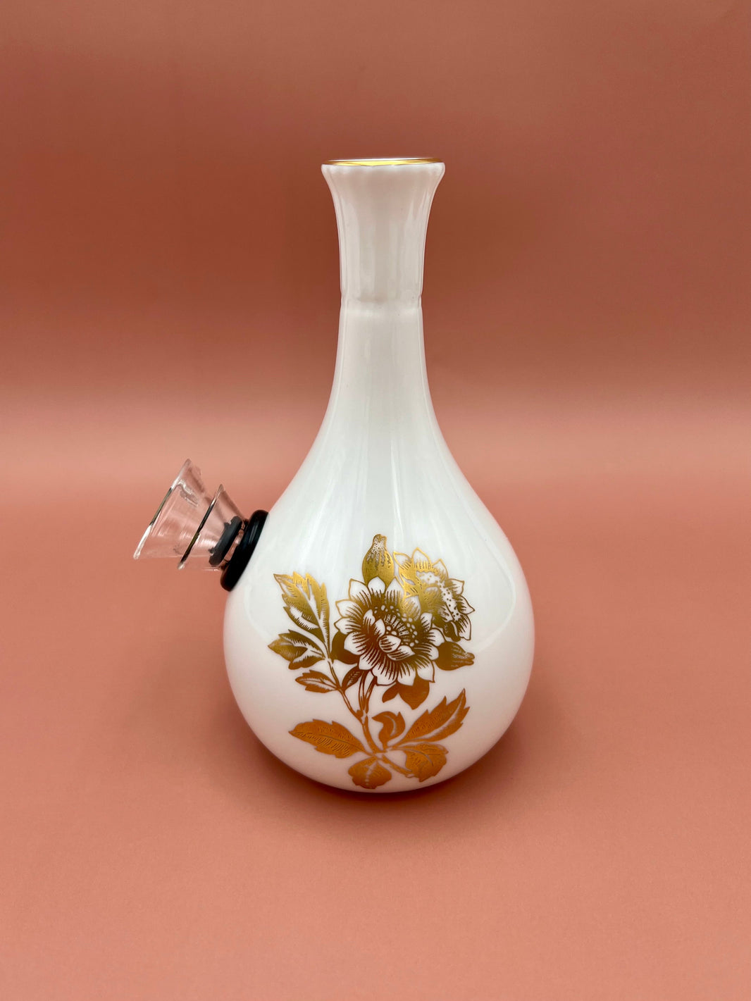 Pearl's Puff Parlor: Vintage Water Pipes & Smoking Accessories