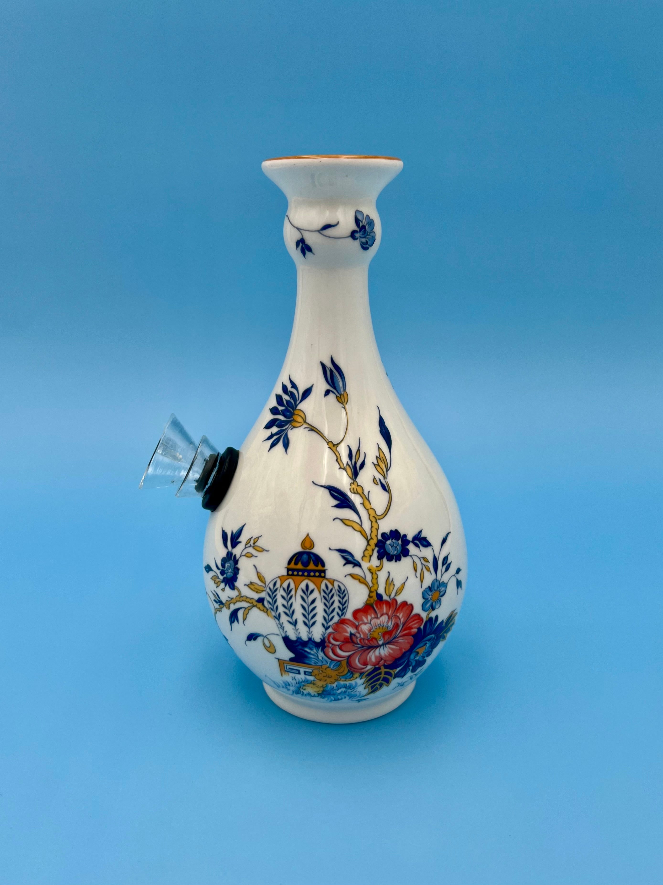 Petite Water Pipes – Pearl's Puff Parlor