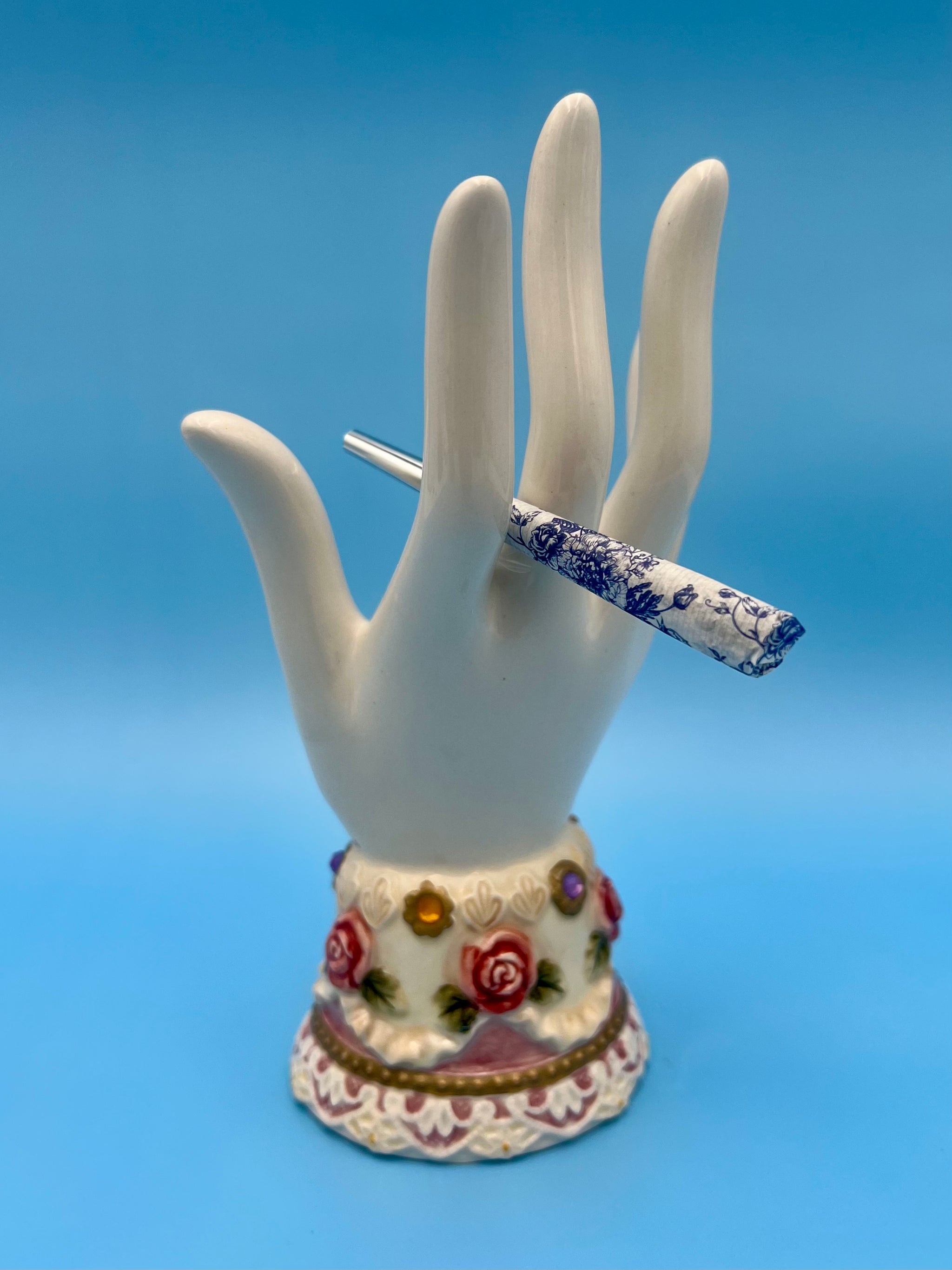 Pearl's Puff Parlor: Vintage Water Pipes & Smoking Accessories