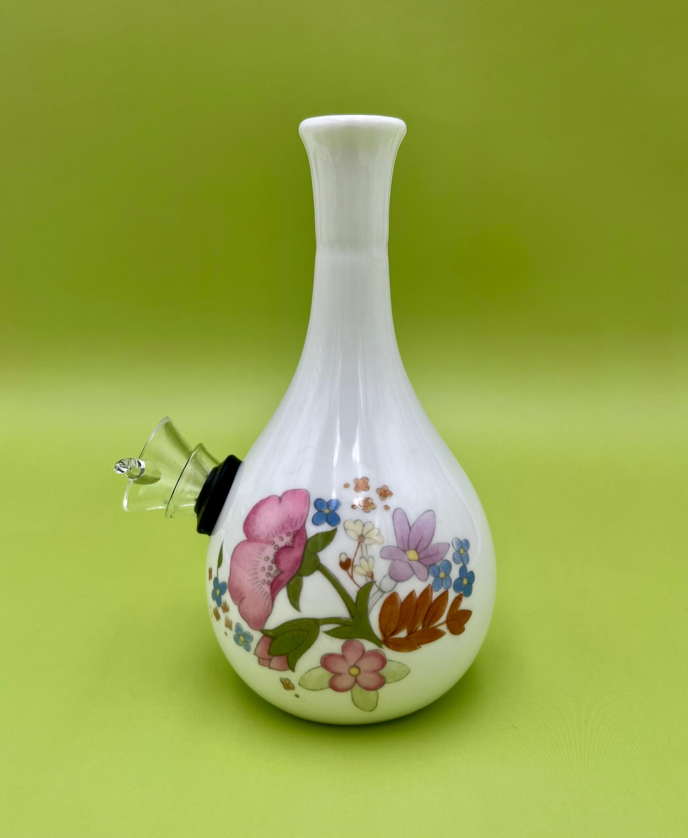 Petite Water Pipes – Pearl's Puff Parlor