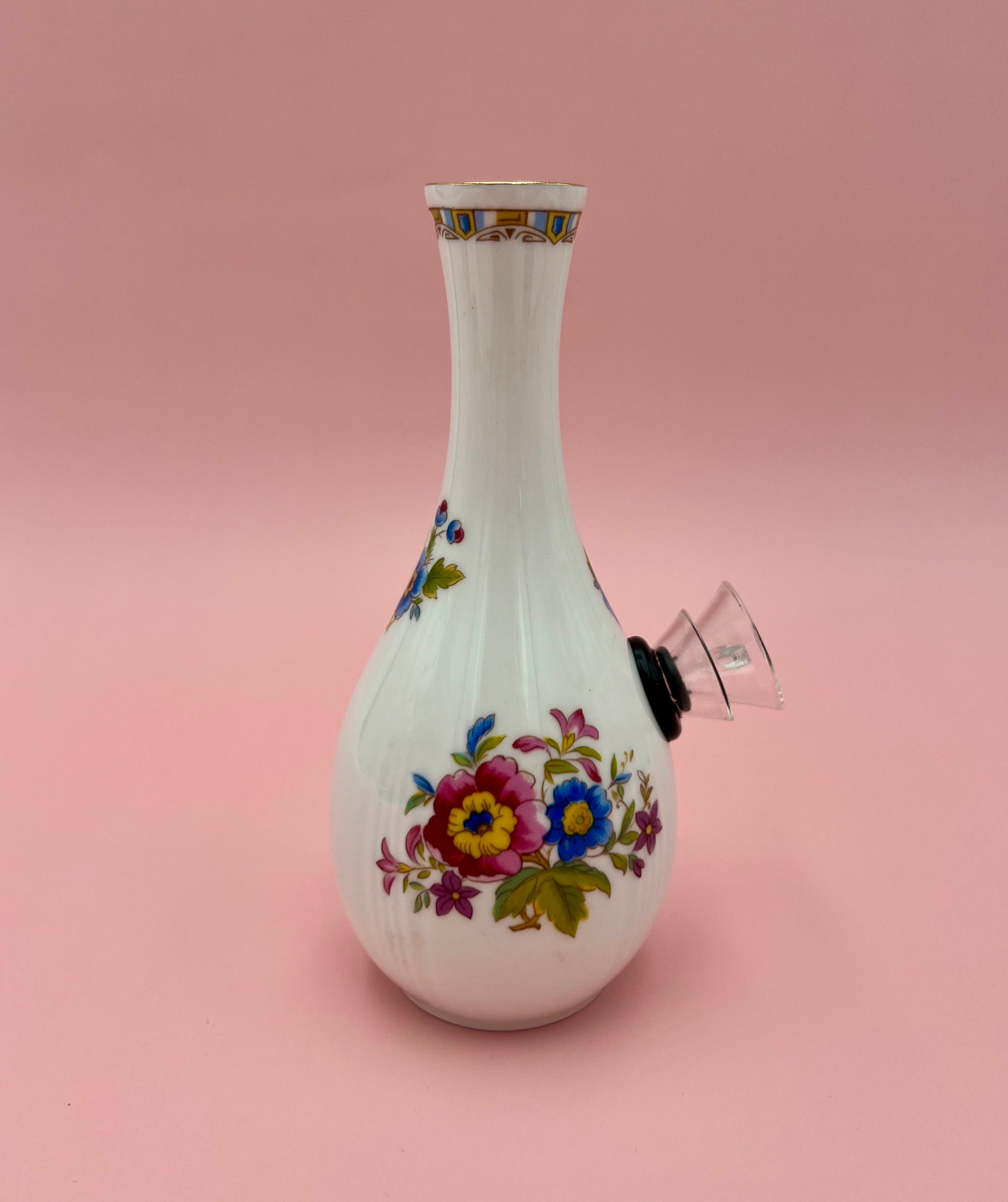 Petite Water Pipes – Pearl's Puff Parlor